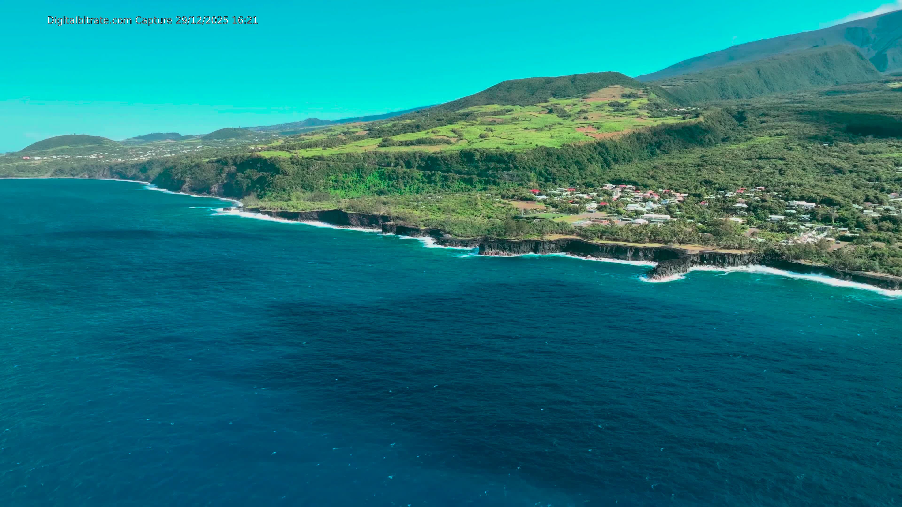 TV channels and Radio bitrates DAB+ DTT FIBER Satellite Cable OTT